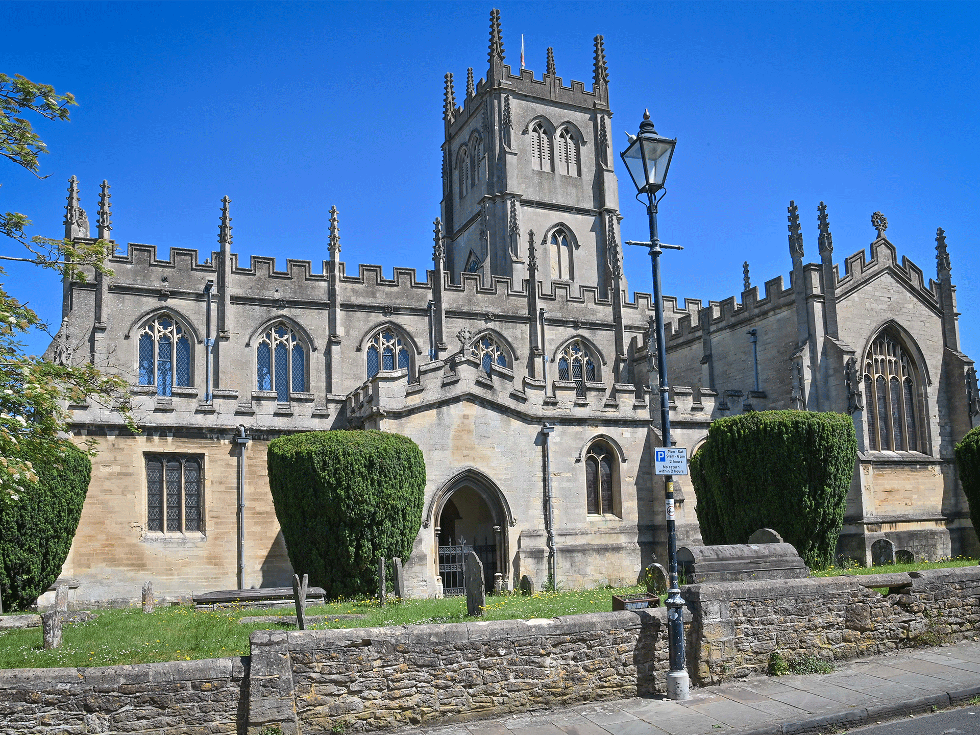 Welcome to Wiltshire – Calne Walking Guide - Churchill Living