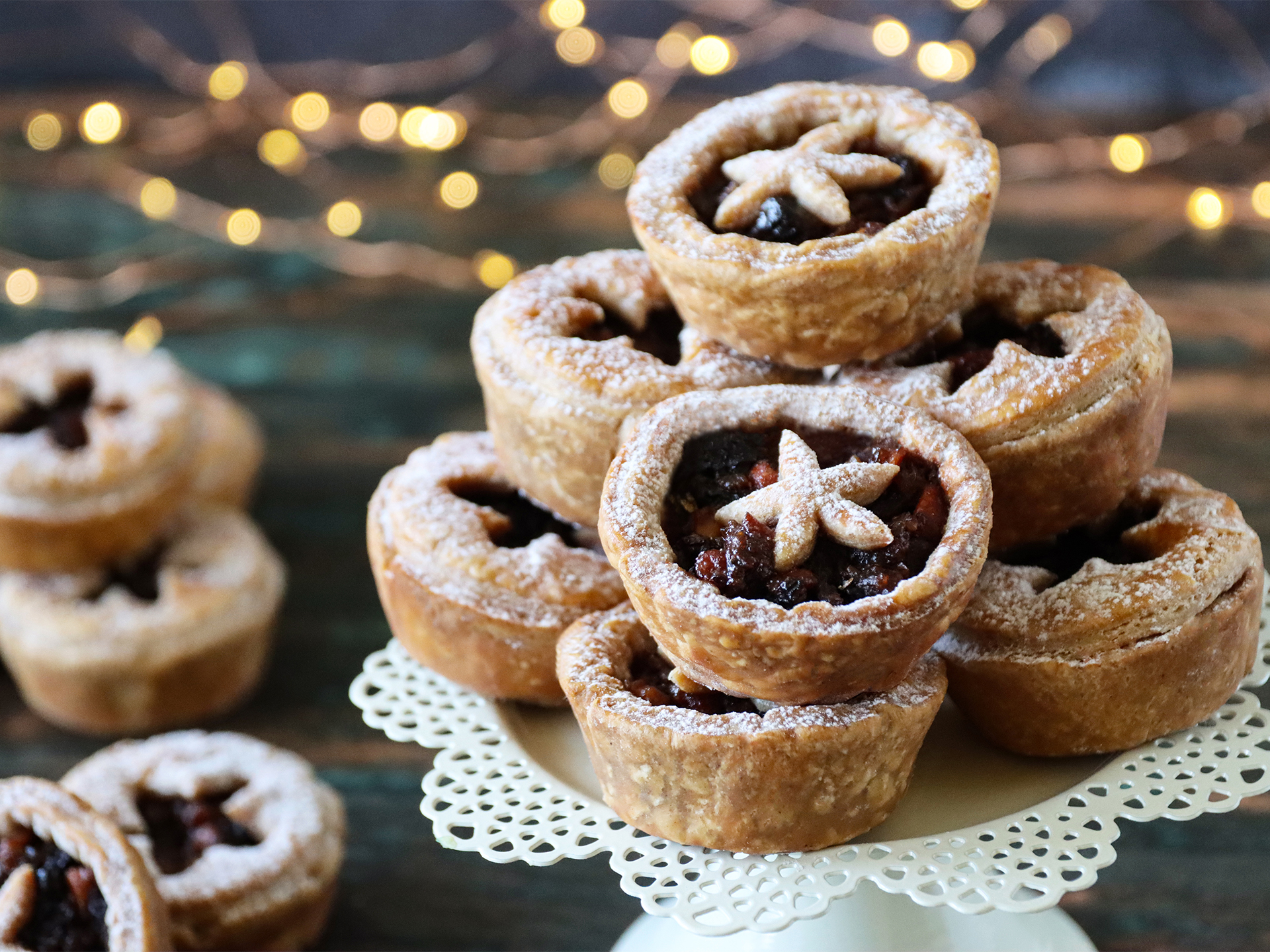 Sherry & mince pies at Watling Lodge - Churchill Living