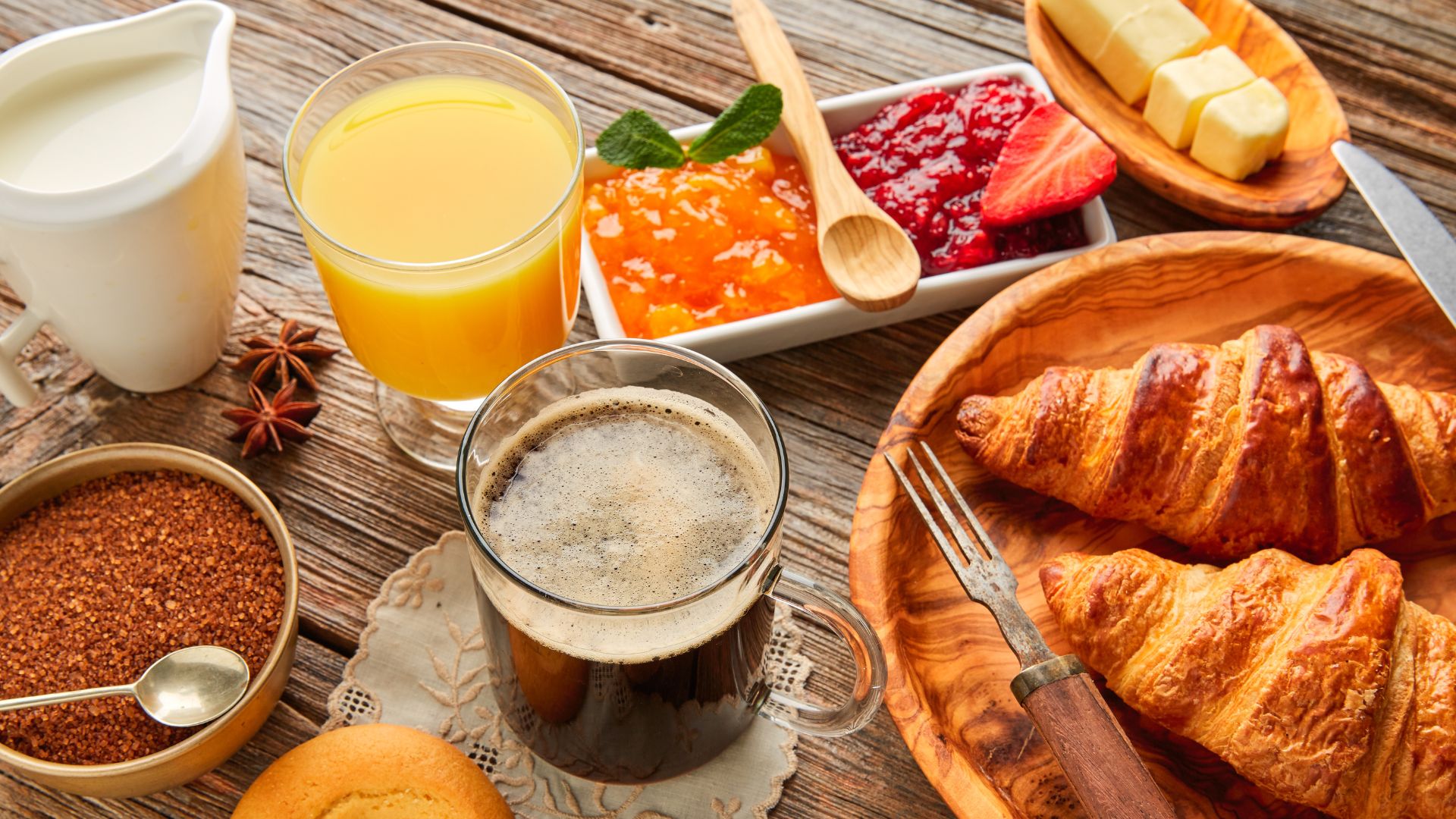 Sparkling Breakfast at Gladwell Lodge - Churchill Living